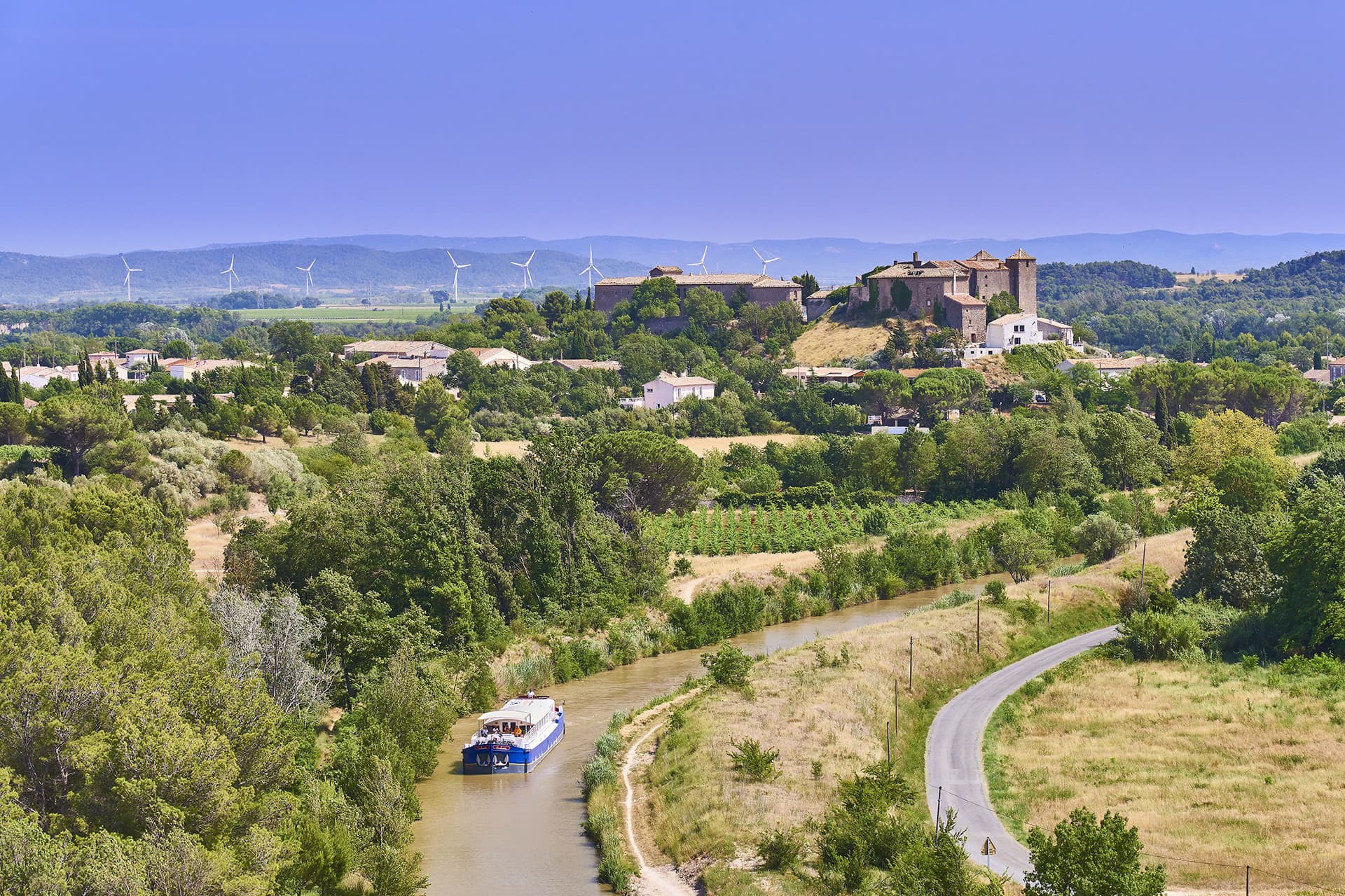 Argens-Minervois - Pechlaurier lock and the long canal pound - Canal du ...