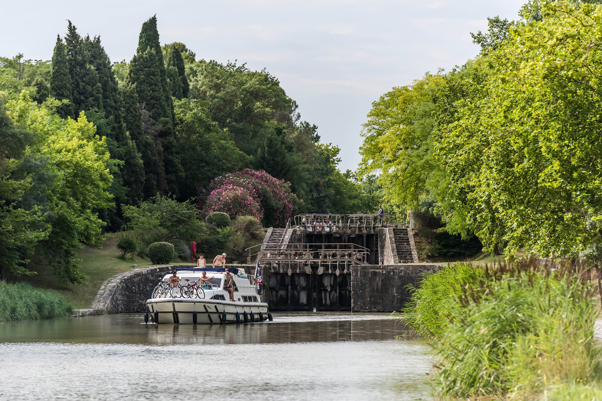 Fresquel locks and aqueduct - Canal du Midi